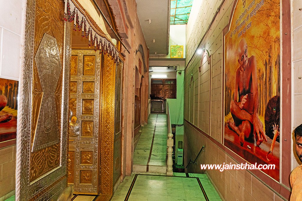 Rohini Sec 8 Jain Temple