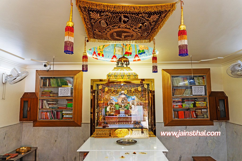 Rohini Sec 8 Jain Temple